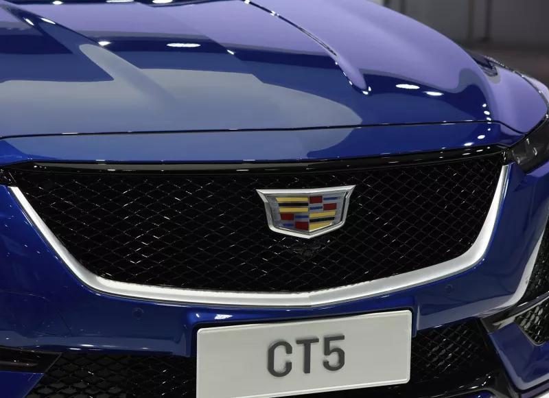 全新凯迪拉克CT5亮相，颜值高过BBA，浑身都是卖点_凤凰网汽车_凤凰网