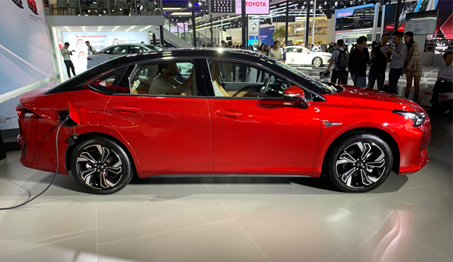 2019成都车展 广汽丰田iA5正式上市 补贴后16.98万元起售_凤凰网汽车_凤凰网