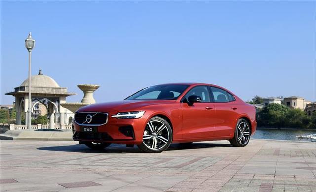 颜值高、操控好、安全性佳，全新S60能否让消费者放弃BBA？_凤凰网汽车_凤凰网