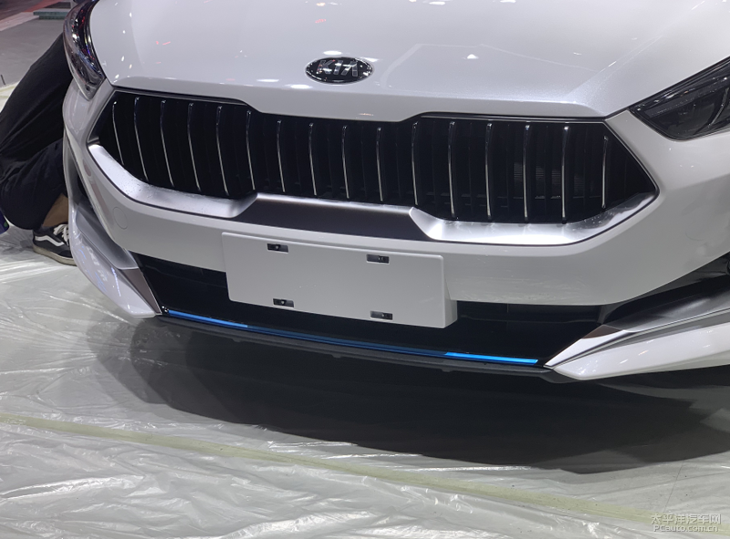 2019成都车展探馆：起亚K3 PHEV__凤凰网