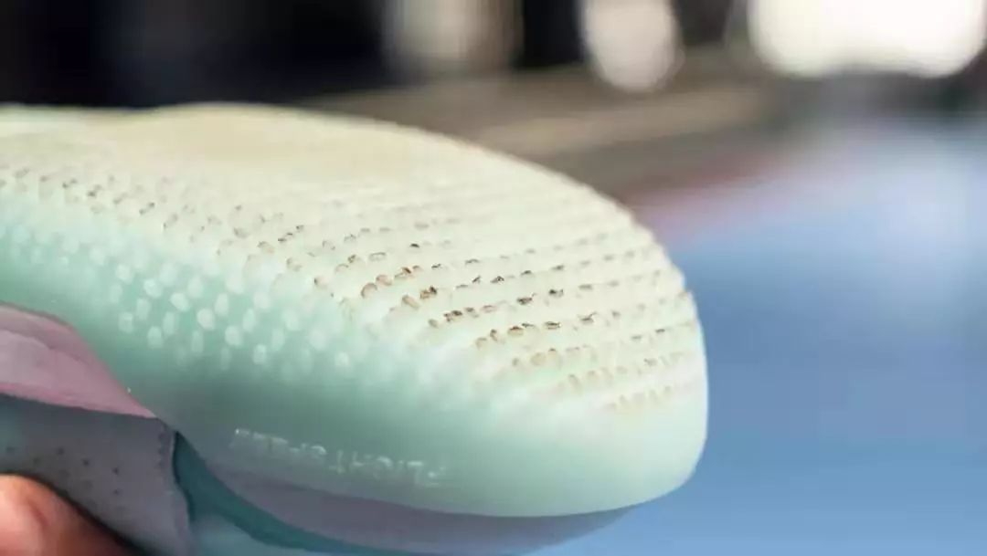 AJ33SE 和 KD12 怎么选__凤凰网