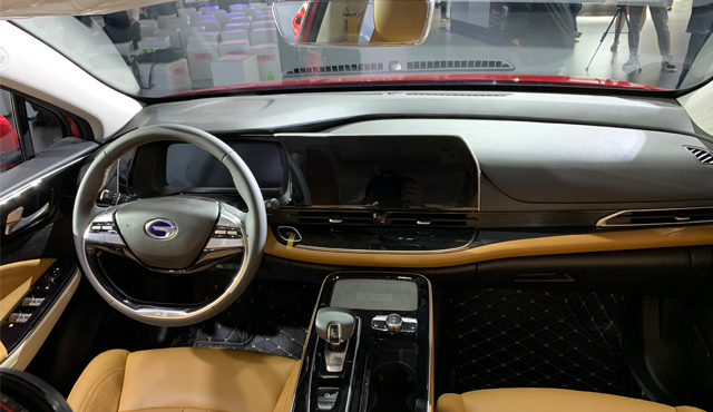 2019成都车展 广汽丰田iA5正式上市 补贴后16.98万元起售_凤凰网汽车_凤凰网