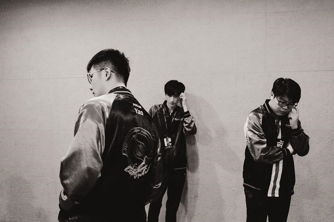 TI9国际邀请赛LGD输了，没有现场采访，AME和Maybe在一旁哭泣__凤凰网