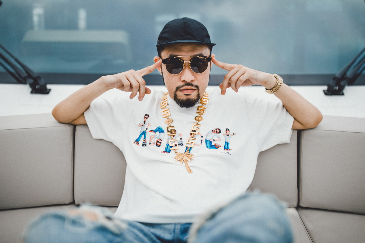 MF x MC Hotdog联名系列正式发布_凤凰网