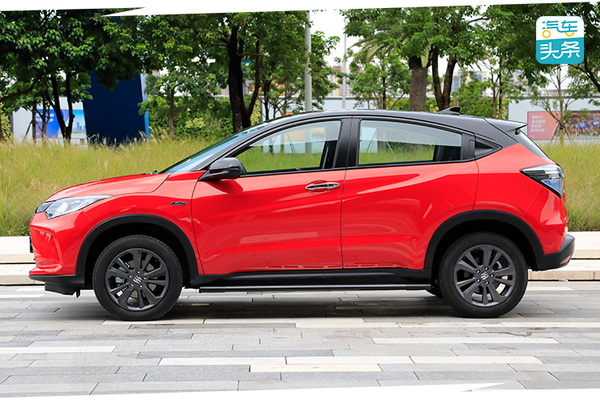 肩负电气化战略使命，理念VE-1能否打响合资新战场？_凤凰网汽车_凤凰网