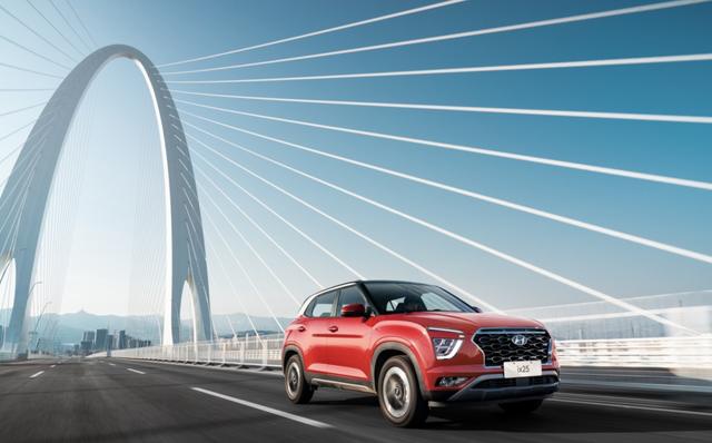 试驾新一代ix25：小身材隐藏“大智慧”_凤凰网汽车_凤凰网