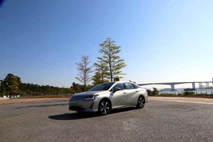 体验广汽丰田iA5，目前综合实力最优秀的合资品牌新能源汽车？_凤凰网汽车_凤凰网