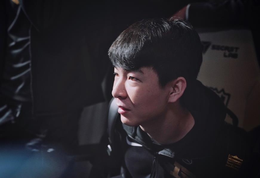 狼行成S9最强上单？3项数据压羞男排第一，Nuguri被甩1条街__凤凰网