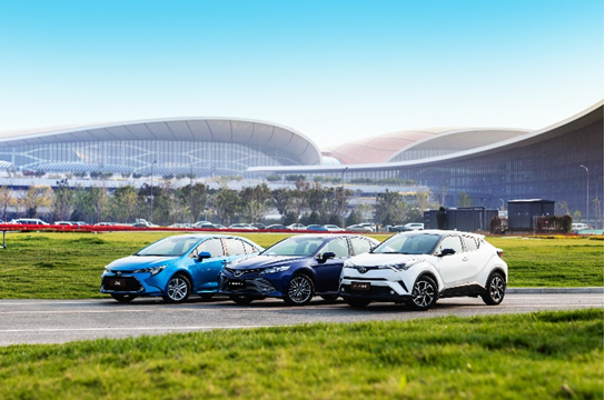 广汽丰田前三季度销量增长18% 全新TNGA中型SUV即将登场__凤凰网