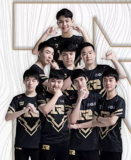 RNG对战IG为何不上狼行?看选手综合数据就能发现原因_凤凰网