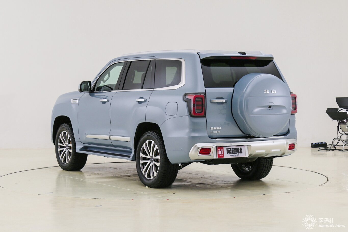 预售23.98万起 北京越野BJ60将于11月16日下线_凤凰网汽车_凤凰网