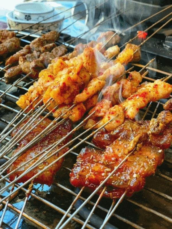 “睡前吃夜宵”与“饿肚子睡觉”,哪个危害更大? 凤凰网