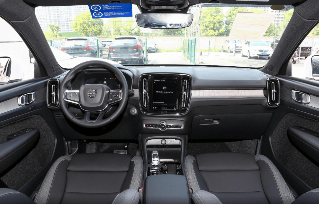 2.0T+48V混动，26.98万元起，2023款沃尔沃XC40实力如何呢？__凤凰网