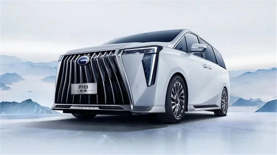 今年最推荐的MPV，广汽传祺M8宗师系列上市，26.98万元起_凤凰网汽车_凤凰网