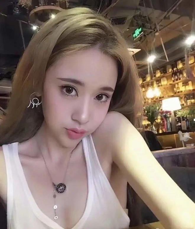 口罩中的美女氛围感,到底要把美钉刻在哪里?凤凰网