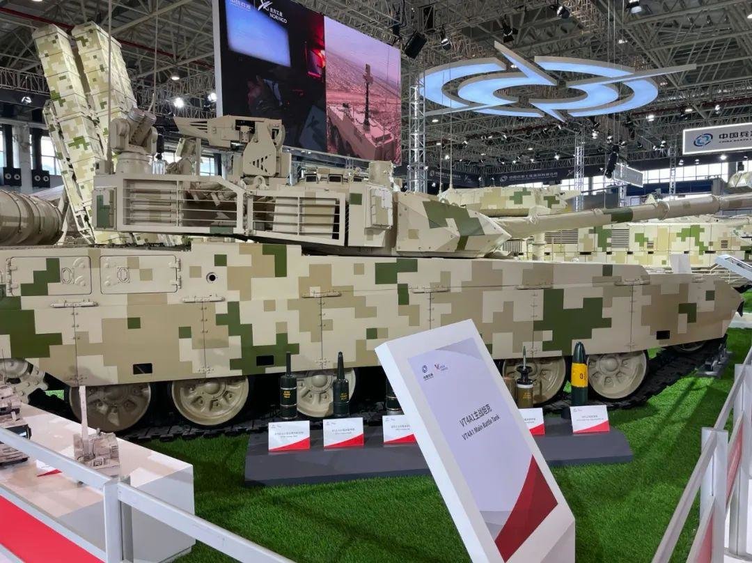 VT-4外贸坦克改名99AE？和解放军99A主战有什么关系？_凤凰网