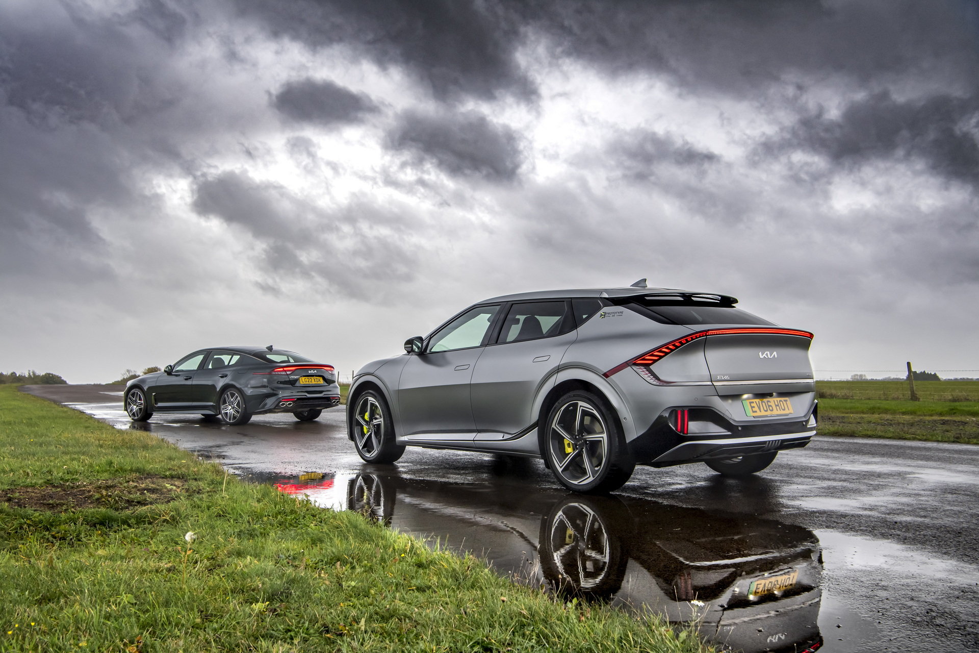 EV6 GT接任 起亚旗下轿跑车Stinger即将退市_凤凰网汽车_凤凰网