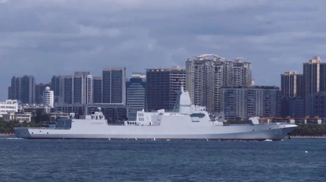 “八大金刚”即将集齐！中国海军“遵义”舰入列，055B何时开造？_凤凰网