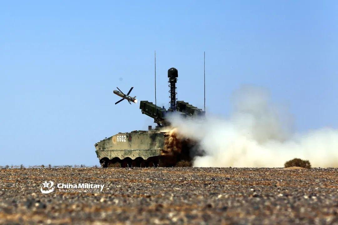 中国新武器曝光！主动防御系统、全景摄像头，会装备99A坦克吗？_凤凰网
