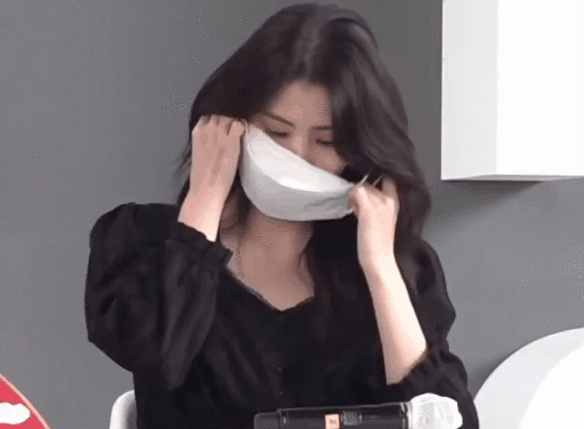 口罩中的美女氛围感，到底要把美钉刻在哪里？凤凰网