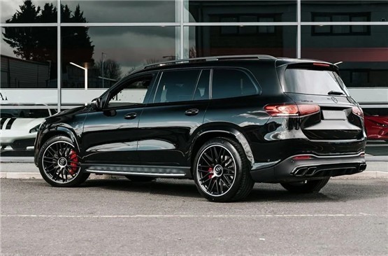 21款奔驰GLS63惊艳亮相百里加速4秒_凤凰网汽车_凤凰网