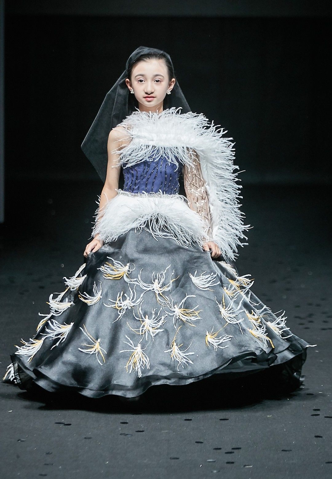 2020SS VICKY’Z“美丽鸟”发布会：绽放自然绮丽_凤凰网