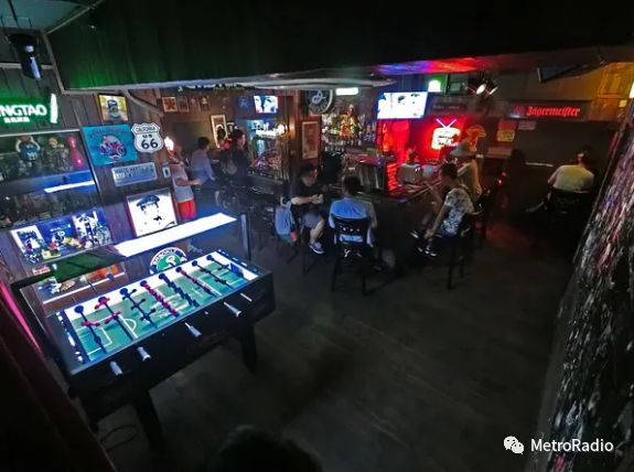Live现场在SCHOOL | 《这些年，北京Live故事》__凤凰网