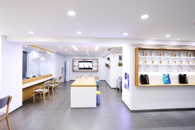 realme中国首家线下服务直营店正式开业__凤凰网