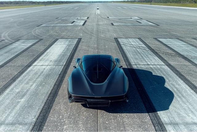 最速迈凯伦诞生，1050匹的Speedtail能否carry全场？__凤凰网