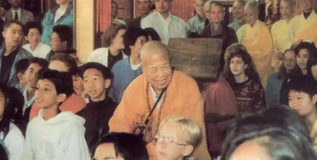 「宣化上人」告诉你一个能生生世世都不穷的方法__凤凰网