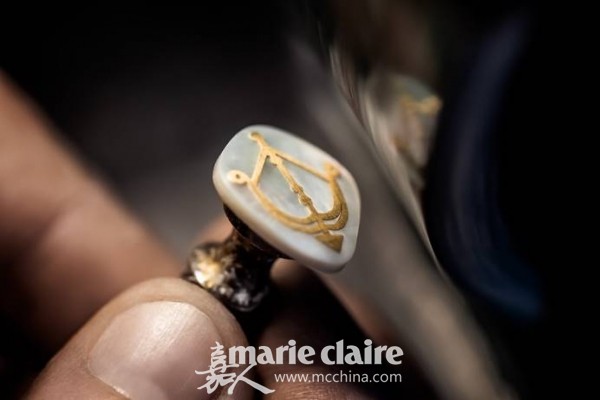 迪奥Astro Dior星座项链 守护幸运_凤凰网