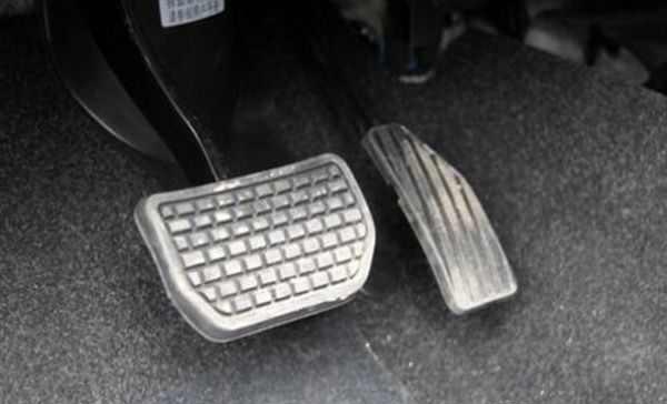 电动汽车加速踏板原理，详细介绍__凤凰网