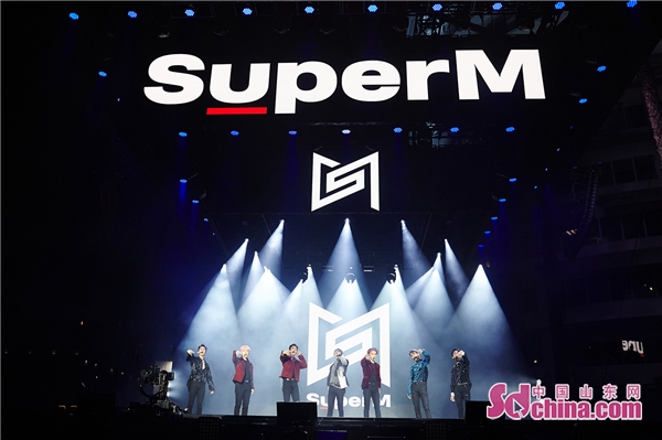 开启歌谣界历史新篇章 SuperM出道专辑登顶美国“Billboard 200”榜单成首个夺冠东方歌手__凤凰网