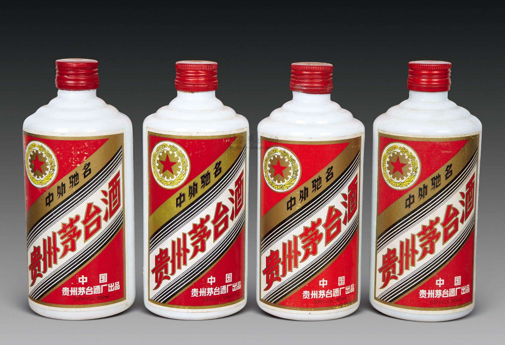 为什么酒瓶使用乳白色玻璃瓶？有特殊作用吗？_凤凰网