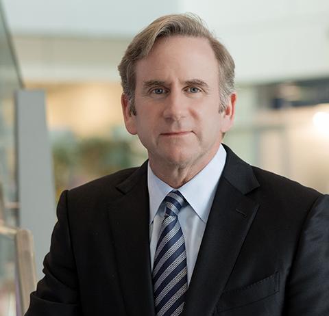 Alex Rogers：2035年5G产值将超13万亿，高通发明众多突破性技术__凤凰网