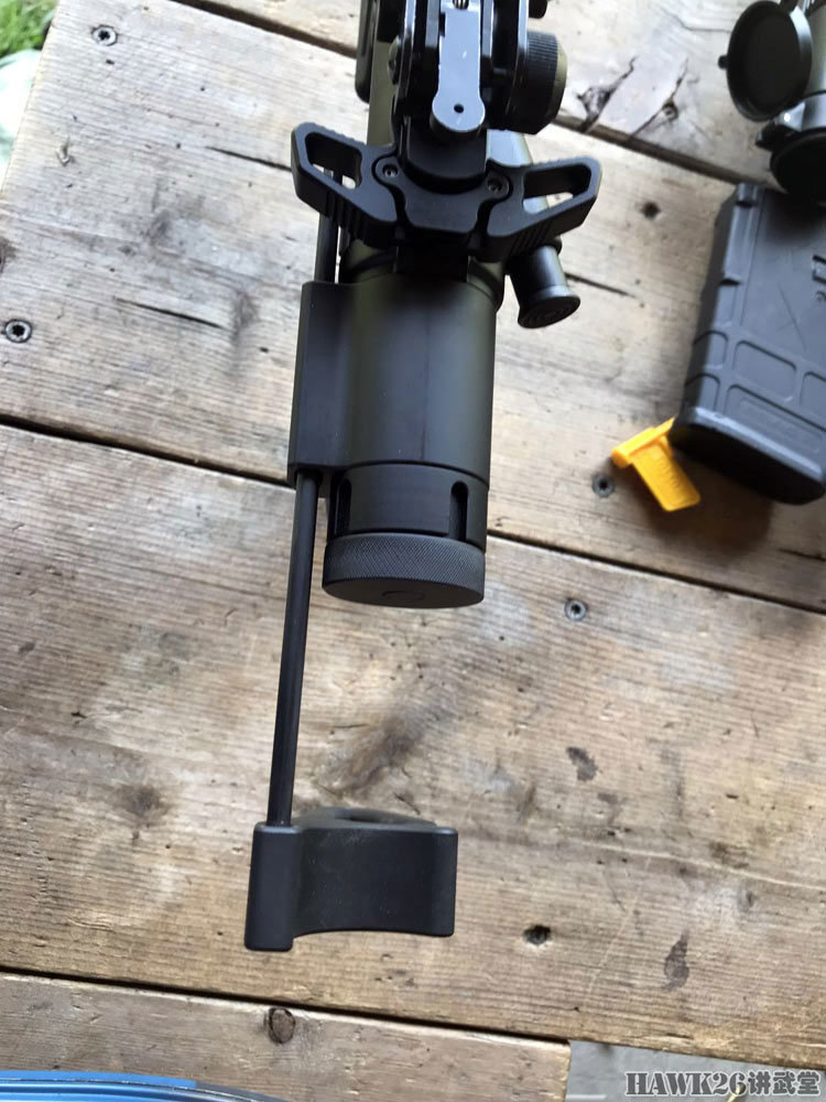 美国推出双折叠AR手枪 微型缓冲管效果不错_凤凰网