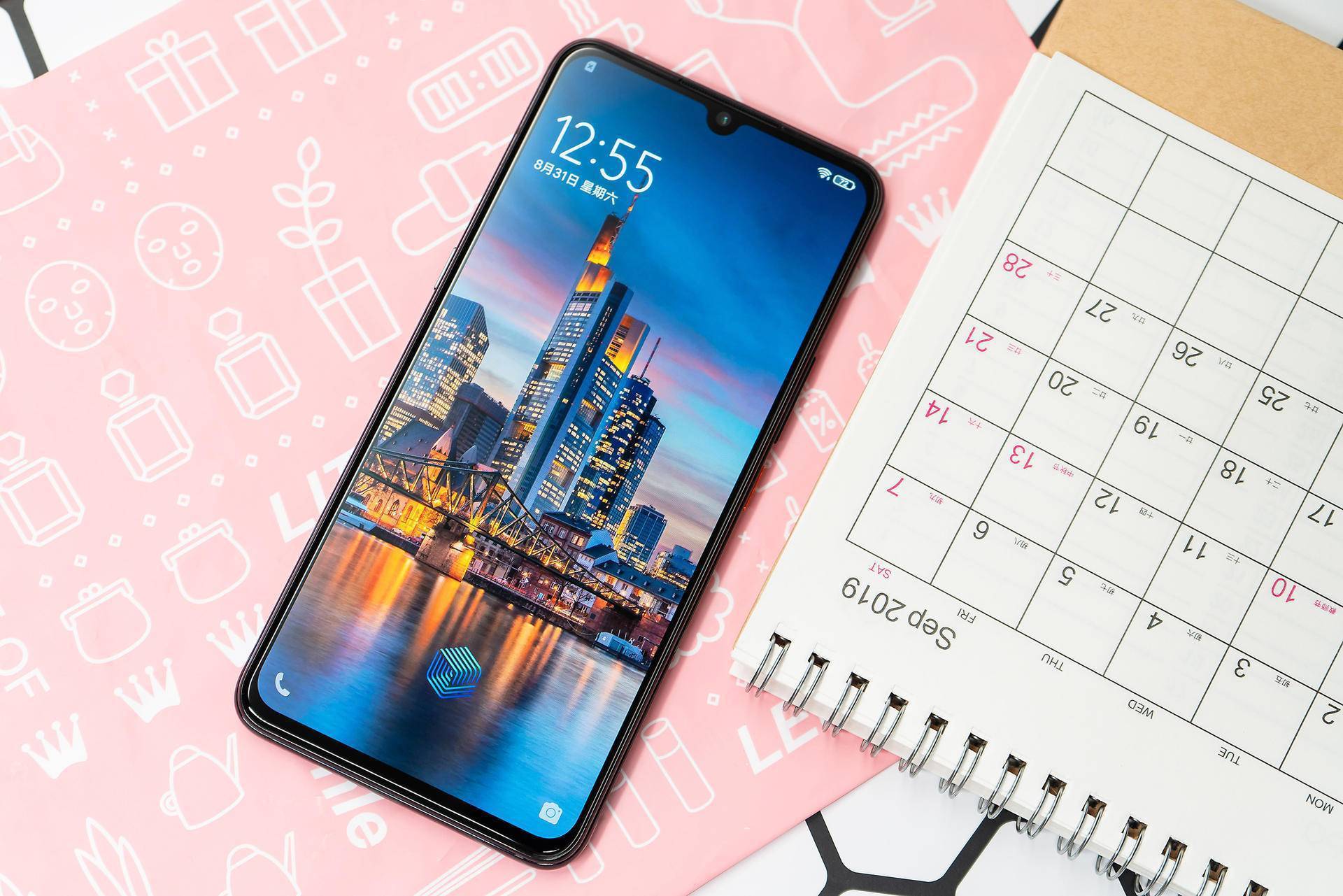 广阔！iQOO Pro 5G版的超广角模式，视野所及之处尽收画面之中__凤凰网