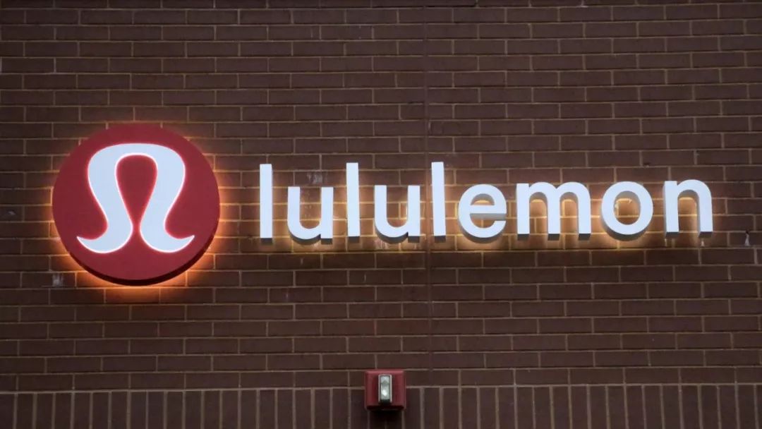 男装、球鞋、护肤、健身房、高奢品牌：lululemon「很忙」_凤凰网体育_凤凰网