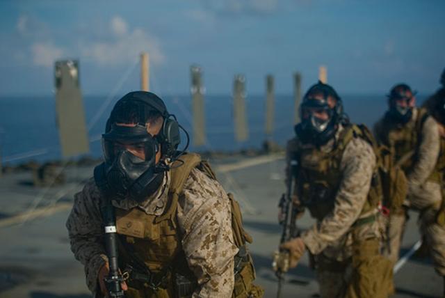 美军CQB特种兵，严苛的训练把它们培养成近战专家，会用9种枪械__凤凰网