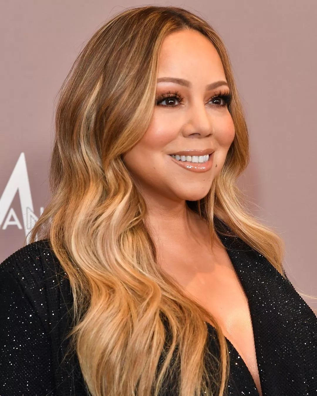 Mariah Carey连冠成功，成为四个“十年”都有冠军单曲第一人_凤凰网