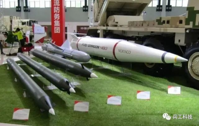 东部战区进行“环台湾”大规模演习，新列装的PHL-191火箭炮将给台独分子带来极大震慑__凤凰网