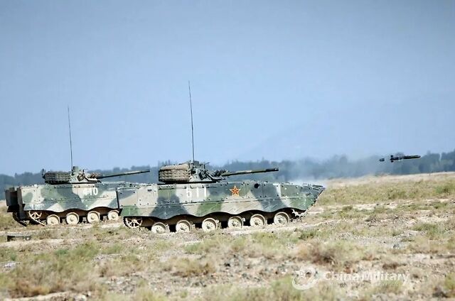 敢对狙吗？LG5型“狙击榴”装备解放军，将会发挥哪些神奇作用？_凤凰网军事_凤凰网