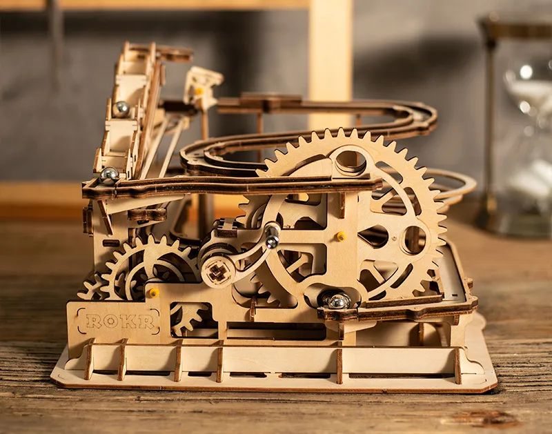 什么神奇力量，让我盯着这些珠子滚了一天？__凤凰网