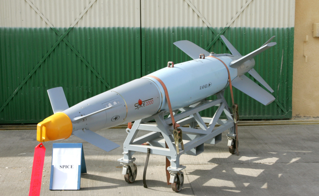 印度无法制造子弹？每年出口上万枚炮弹，弹药储备足够打5年__凤凰网