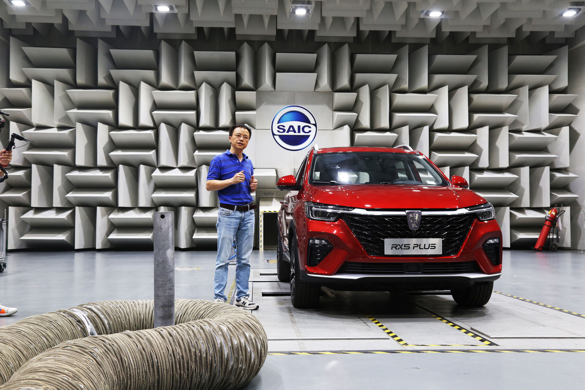 NVH不是玄学 看荣威RX5 PLUS如何实现_凤凰网汽车_凤凰网