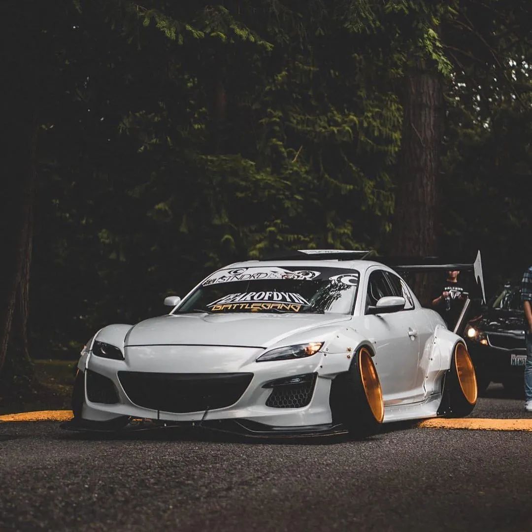 玩车｜转子引擎的最后传承，有人说RX-8丑，但改装后的它美爆了_凤凰网汽车_凤凰网