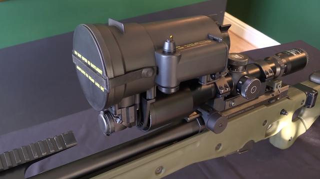 别看了外形就说是AWM，其实这些枪都不是AWM__凤凰网