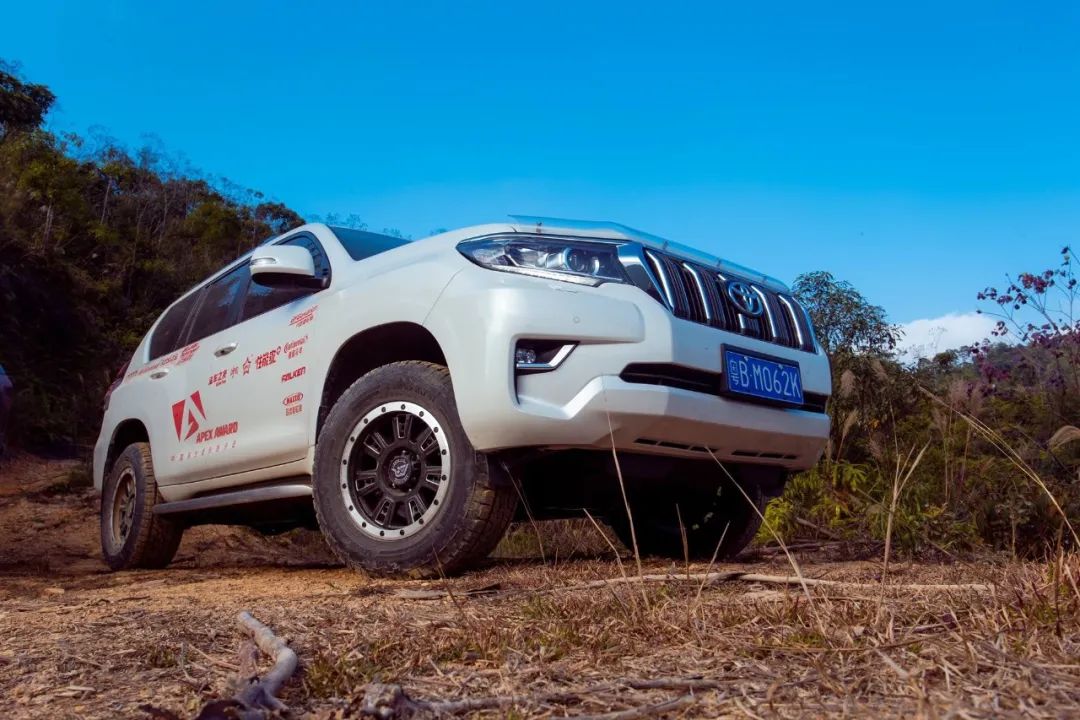 更均衡的选择 | APEX测试马牌 CrossContact AX6__凤凰网