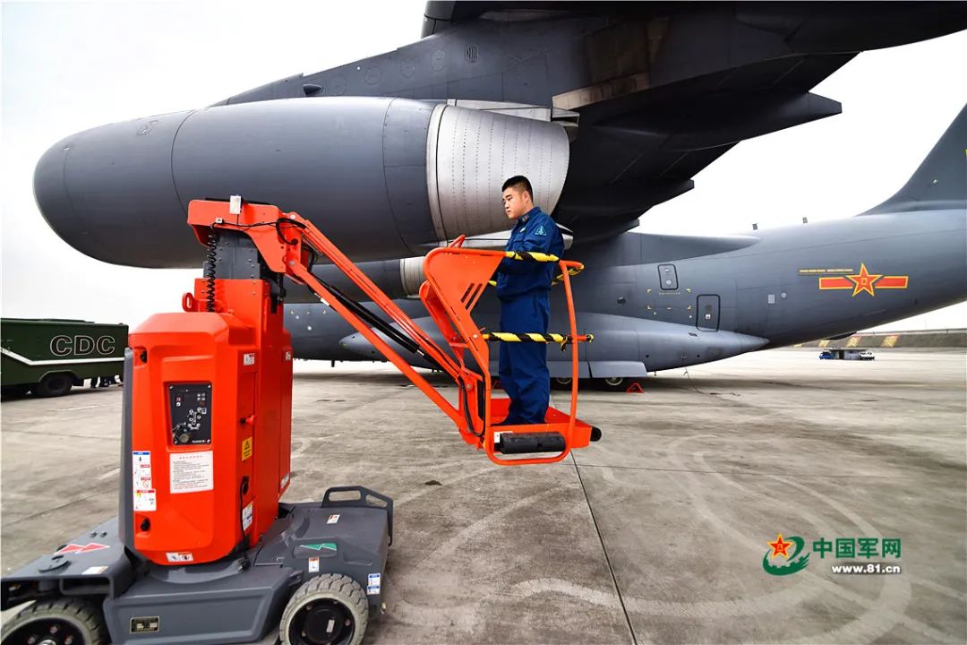运-20在武汉战“疫”中立下大功，但也暴露问题！未来将会如何改进？_凤凰网军事_凤凰网