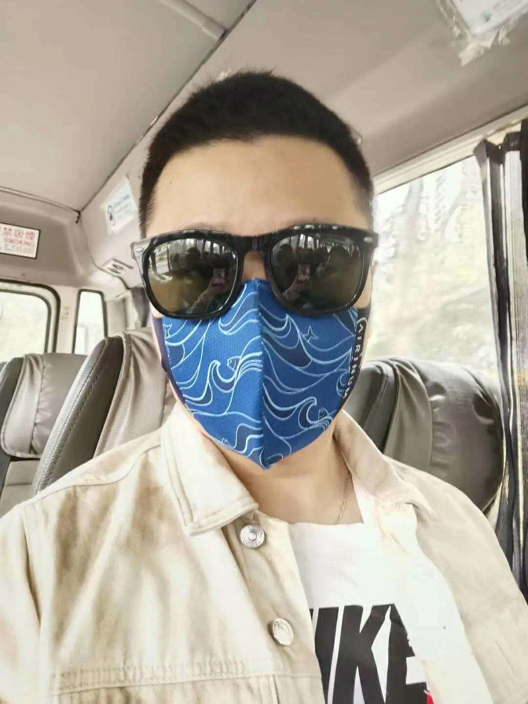 武汉伢，滞留香港，遇上北京__凤凰网